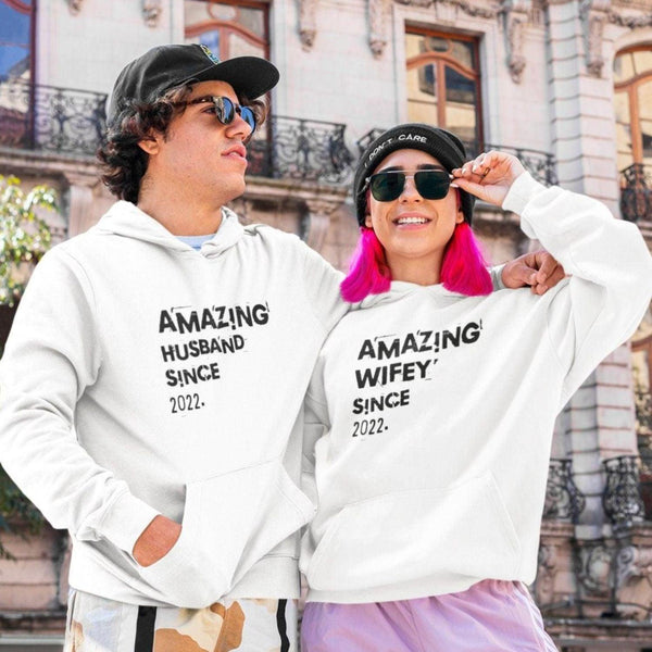 Couples' Gift Idea: Custom Matching Set - Ideal for Honeymoon & Newlyw ...